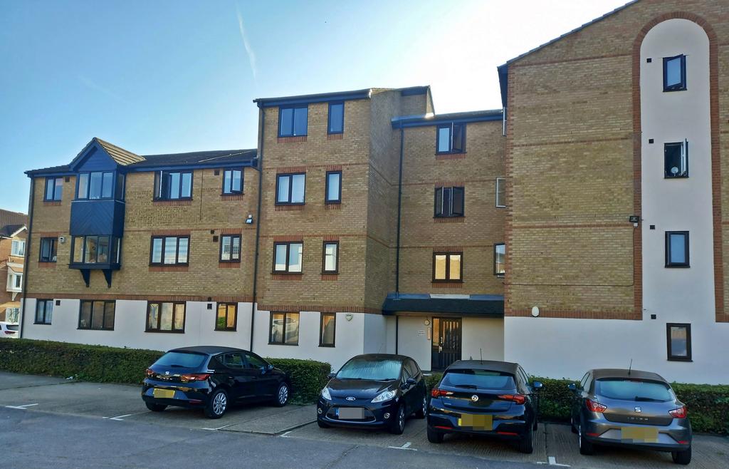Linwood Crescent, Enfield EN1 1 bed apartment - £1,200 pcm (£277 pw)