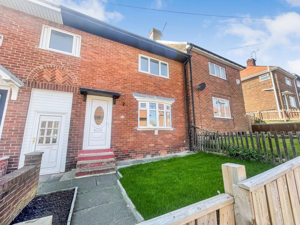 Tudor Grove, Humbledon, Sunderland... 3 bed terraced house - £120,000