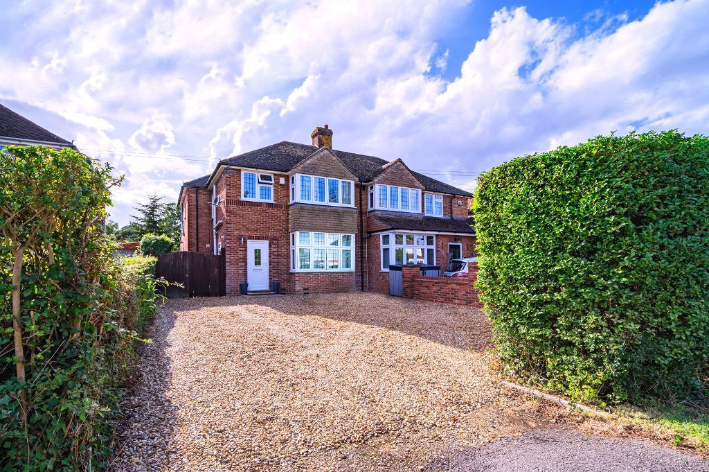 Cotton End Mk45 3 Bed Semi Detached House For Sale £400 000