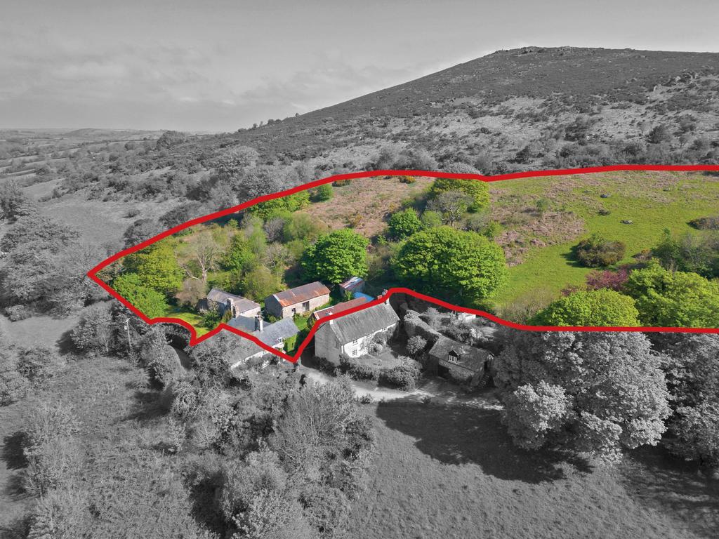 Manaton, Newton Abbot, Devon, TQ13 5 bed semi-detached house - £600,000