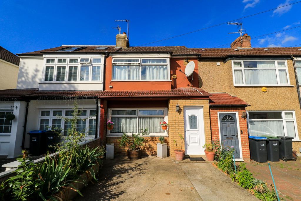 Winnington Road, EN3 2 bed terraced house - £379,995