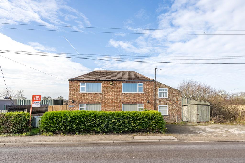 Main Road, Stickney, Boston, PE22 4 bed detached house - £229,950