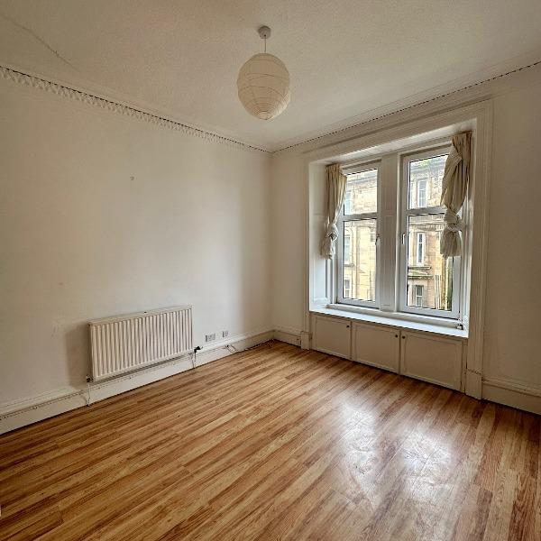 Scott Street, Perth, Perthshire, PH1 2 bed flat - £525 pcm (£121 pw)