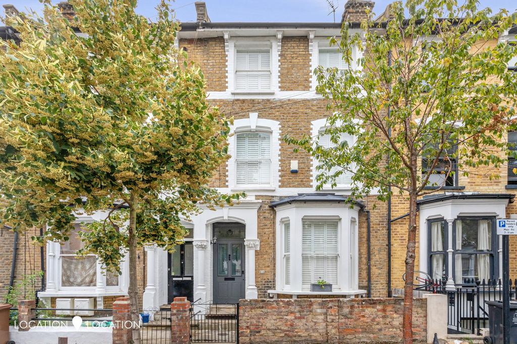 Reighton Road, London, E5 4 bed terraced house for sale - £1,500,000