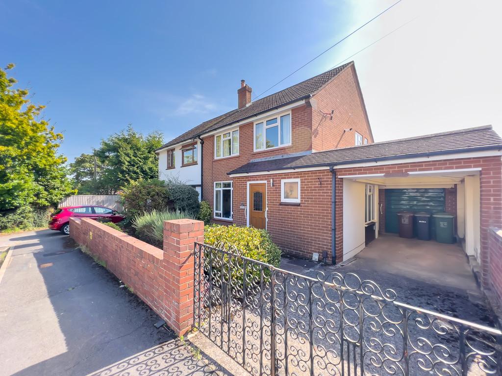 Stratford Avenue, Exeter 3 bed semi-detached house - £325,000