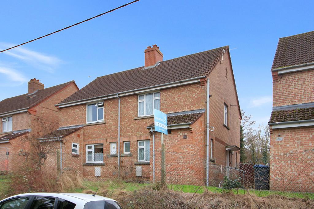 Springfield Road Westbury 3 Bed Semi Detached House £195 000