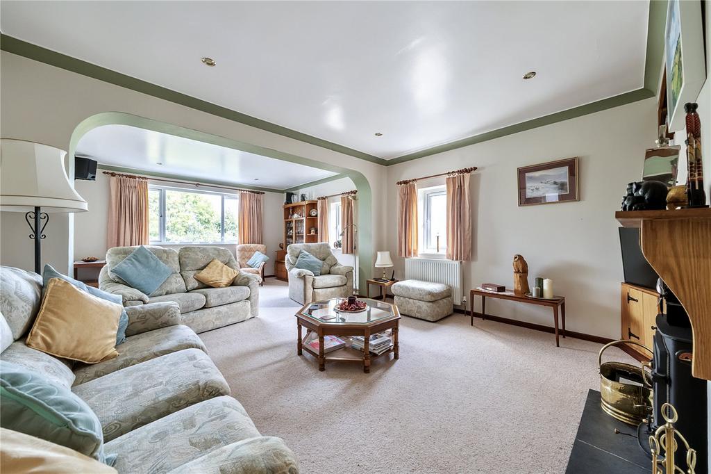 Bishopswood, Chard, Somerset, TA20 3 bed detached house for sale - £580,000