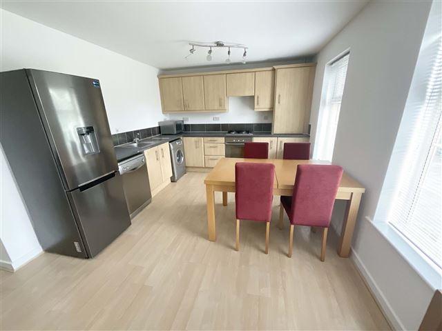 Blue Mans Way, Catcliffe, Rotherham... 2 bed apartment - £100,000