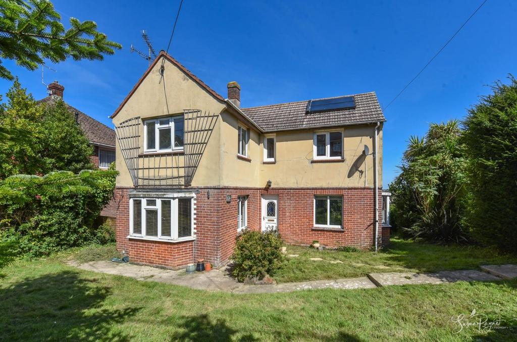 *CHAIN FREE* Alvington Road, Newport 4 bed detached house - £450,000