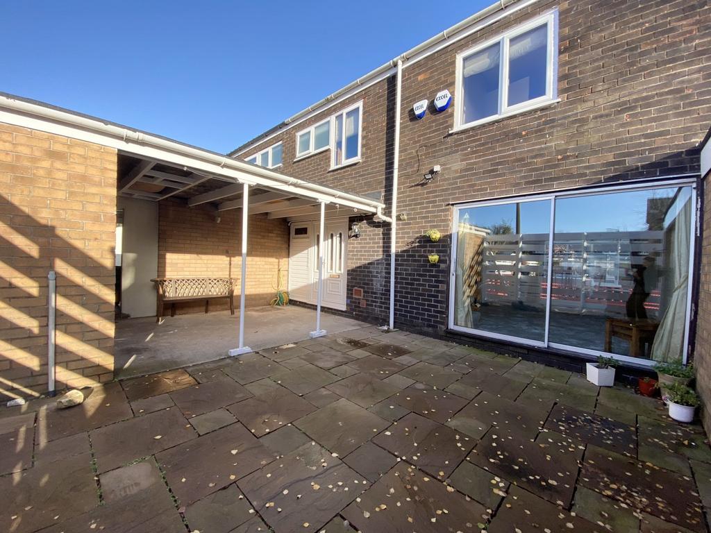 Deneway Mews, Heaton Norris... 3 bed house to rent - £1,450 pcm (£335 pw)