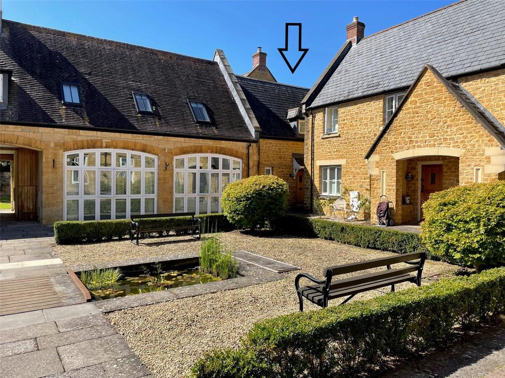 Digby Road, Sherborne, DT9 2 bed end of terrace house for sale - £290,000