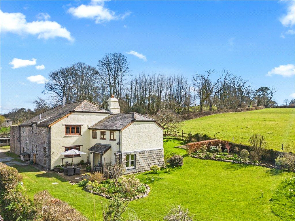 Stoop Cellars, Broadhempston, Devon 9 bed detached house - £1,500,000