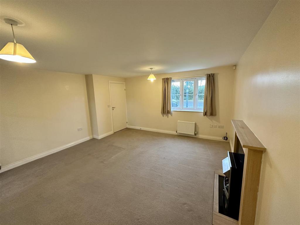 Edward Pease Way, Darlington 3 bed terraced house - £850 pcm (£196 pw)