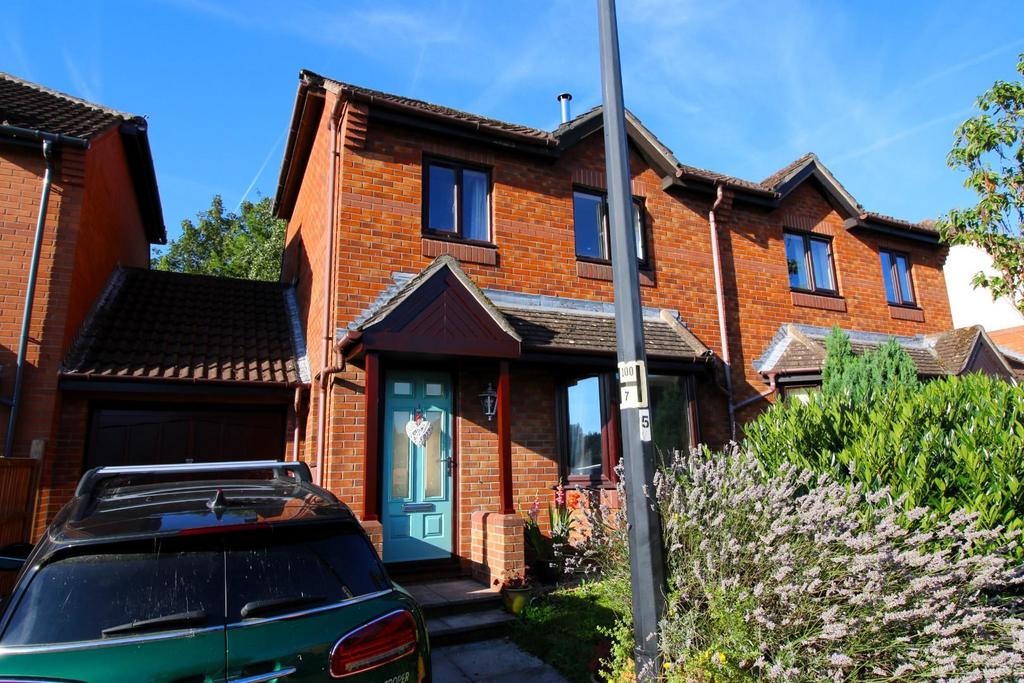 Three bedroom home in the heart of... 3 bed semi-detached house for ...