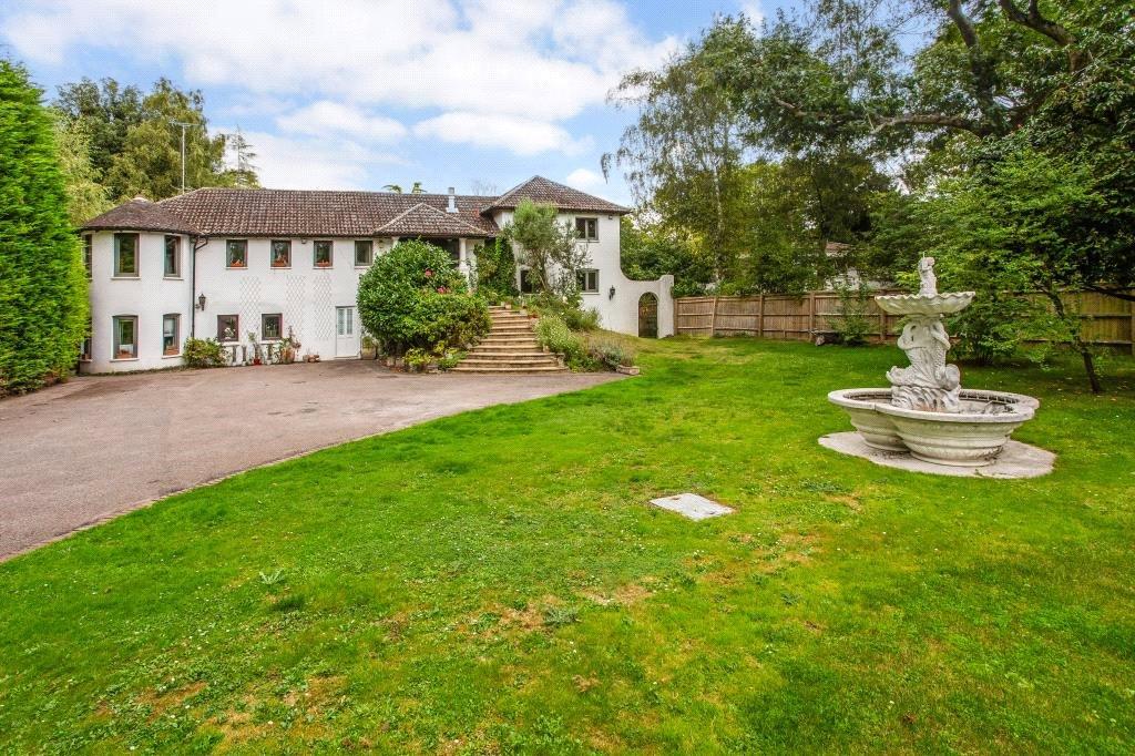 Mill Lane, Windsor, Berkshire, SL4 6 bed detached house for sale - £ ...