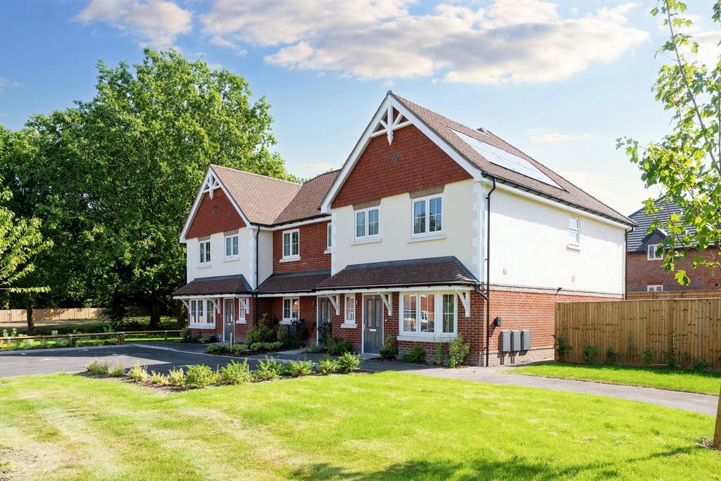 Plot 12 at Broadleaf Place, Broadleaf... 3 bed end of terrace house - £ ...