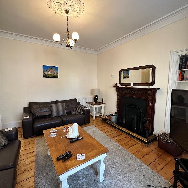 Priory Place, Craigie, Perthshire, PH2 3 bed terraced house - £1,000 ...