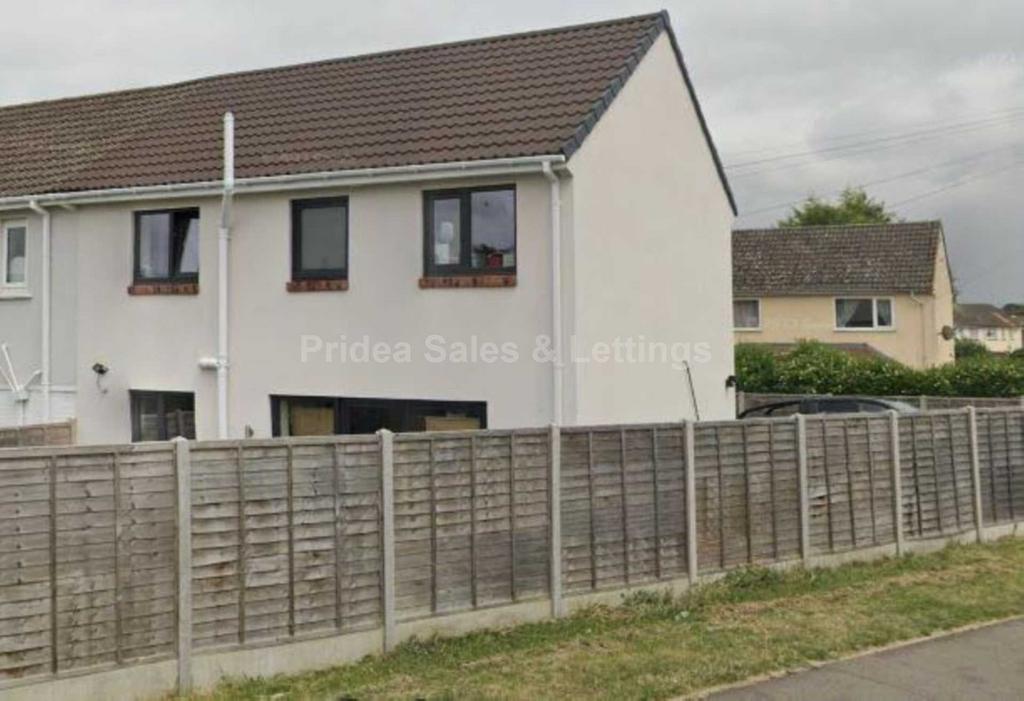 Heapham Road, Gainsborough 4 bed semi-detached house for sale - £125,000