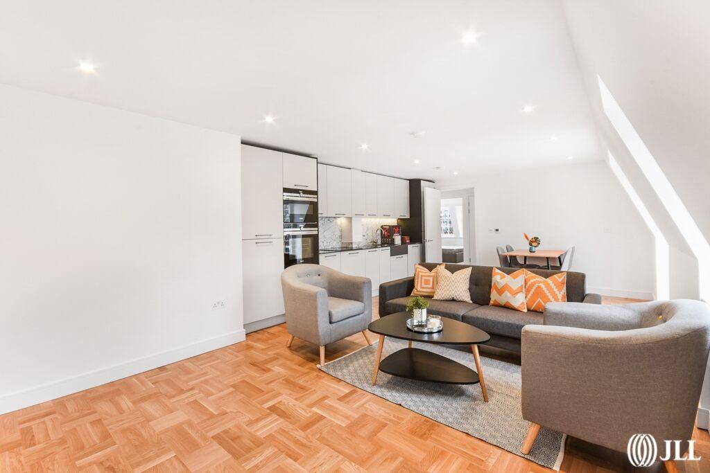 Lisgar Terrace London W14 2 bed apartment to rent - £3,449 pcm (£796 pw)