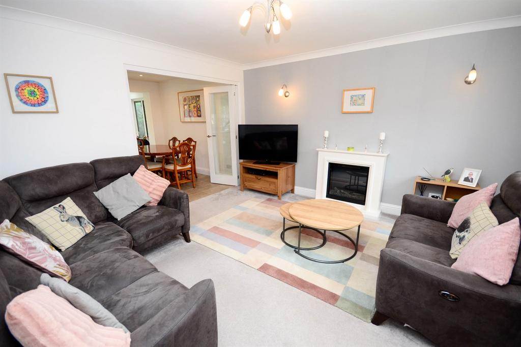 Marina View, Hebburn 5 bed detached house for sale - £340,000