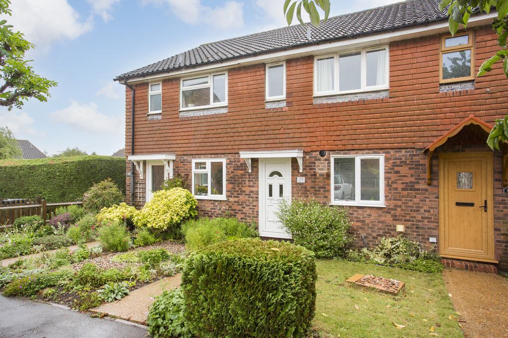 Andrew Road, Tunbridge Wells 2 bed terraced house - £325,000