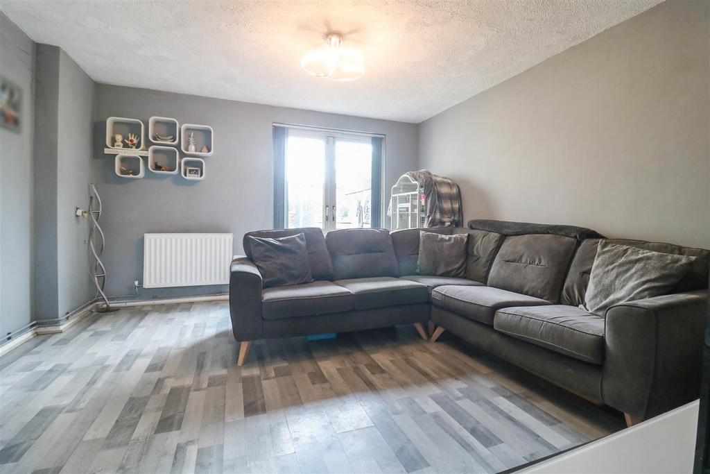 Milwards, Harlow 1 bed flat - £175,000