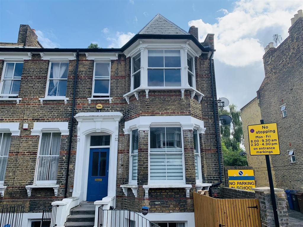 Ickburgh Road, Hackney 1 bed flat - £1,800 pcm (£415 pw)