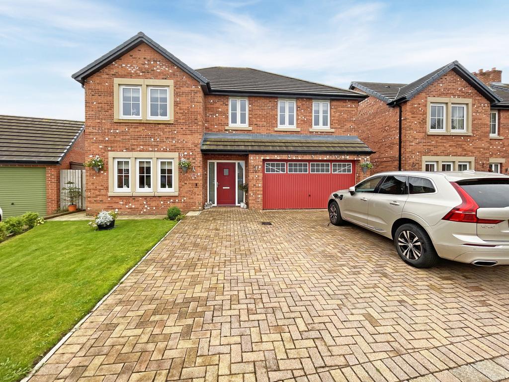 Silvermede Road, Billingham, TS22 5 bed detached house - £449,950