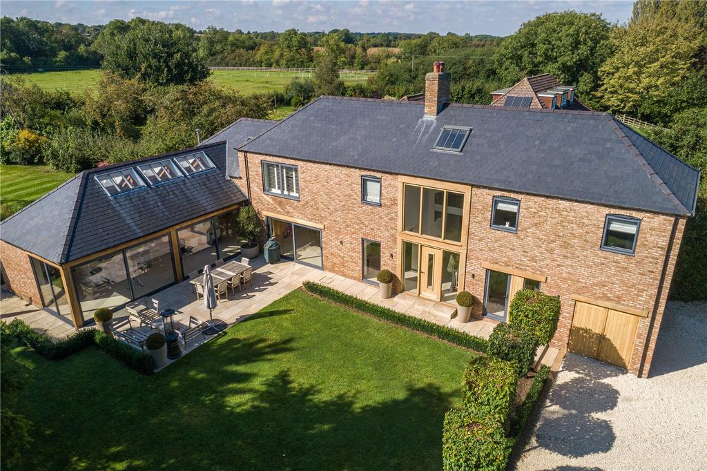 Chapel Lane, Ashby-cum-Fenby, Grimsby, Lincolnshire, DN37 4 bed ...