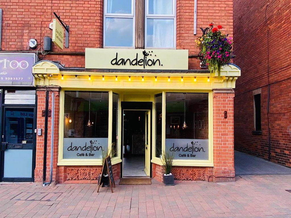 Leasehold Independent Café & Bar... Cafe - £49,950