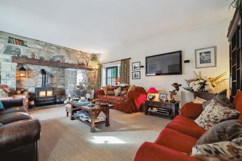 Cottages For Sale In Lanarkshire | OnTheMarket
