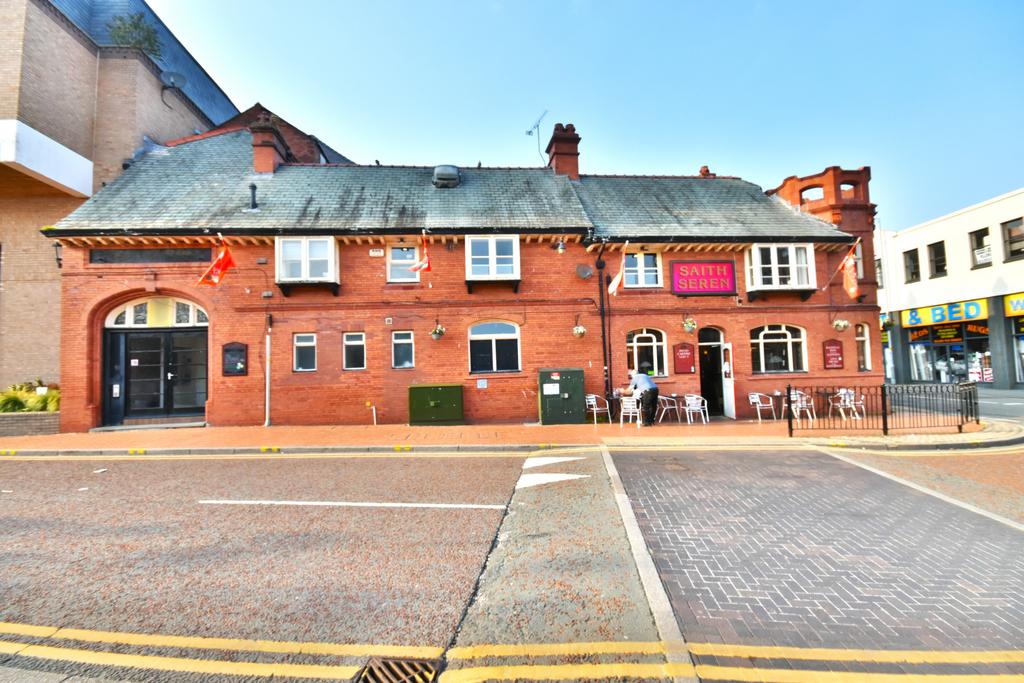 Chester Street, Wrexham, LL13 Property to rent - £500 pcm (£115 pw)