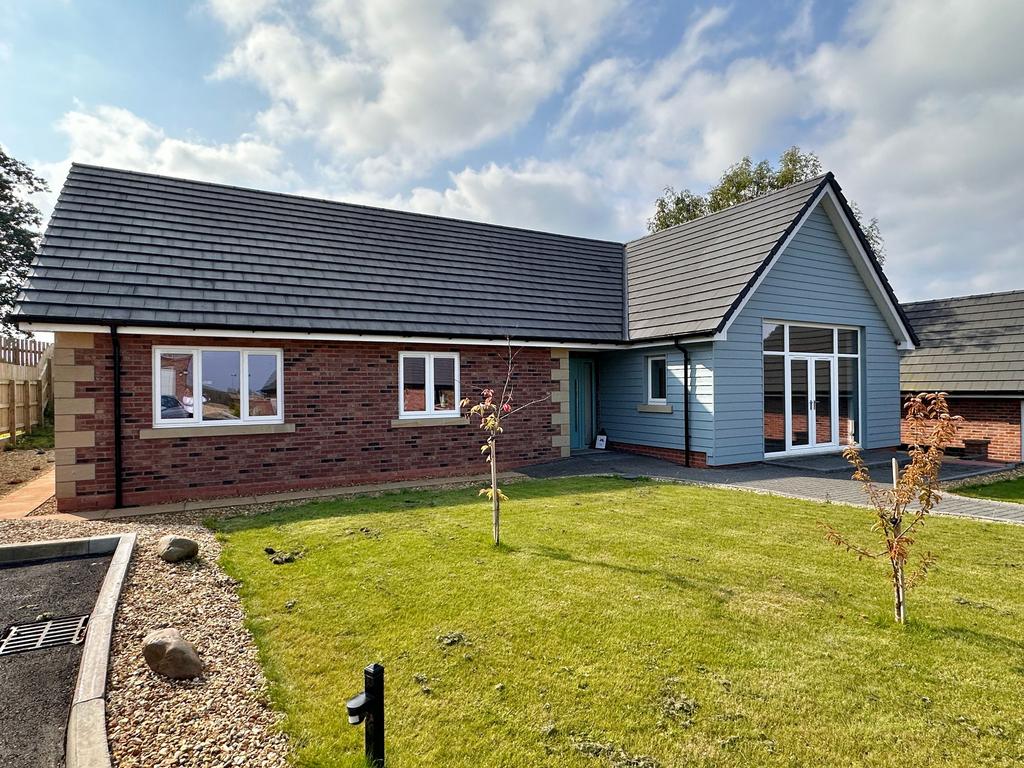 Ridge Close, Carlisle CA4 3 bed detached bungalow - £425,000