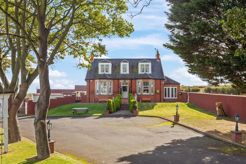 Redcroft House, Whitehill Road... 5 bed detached house - £675,000