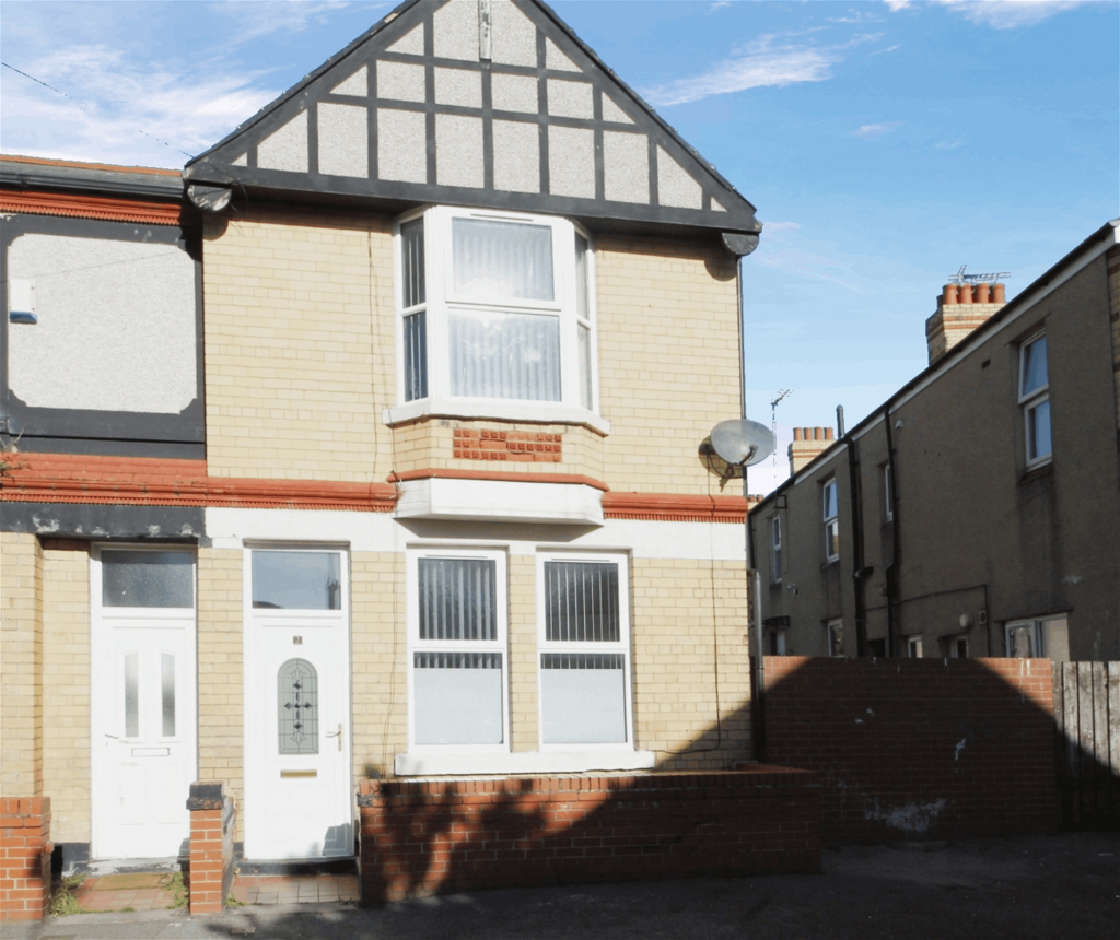 Osborne Grove Rhyl Denbighshire Ll18 1np 3 Bed End Of Terrace House