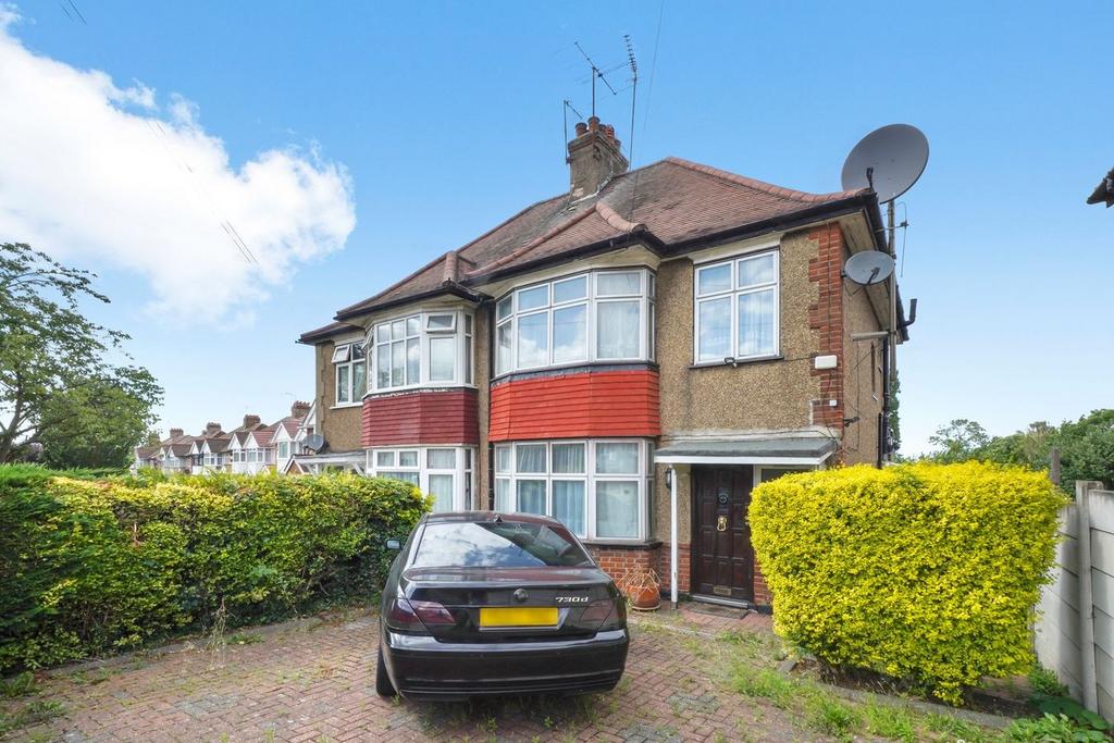 Eastcote Lane, Harrow HA2 3 bed semi-detached house - £550,000