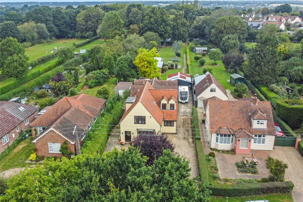 Long Road West, Dedham, Colchester, Essex, CO7 4 bed detached house for ...