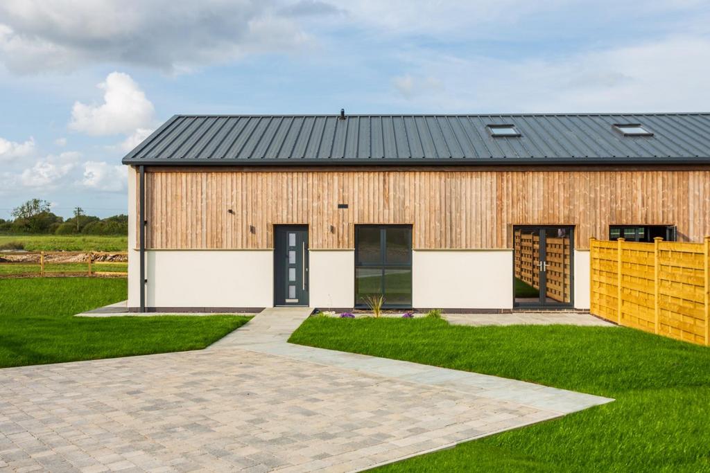 Plot 4 Oakwood Barns, Healaugh, York 3 bed barn conversion - £450,000