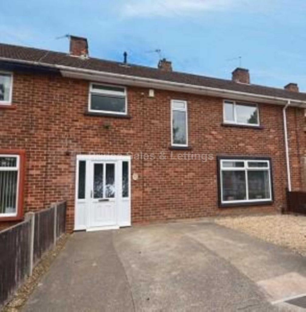 Bucknall Avenue, Lincoln 3 bed terraced house - £1,100 pcm (£254 pw)