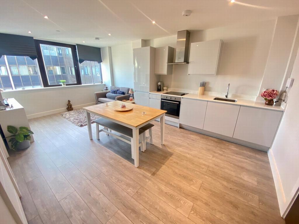 Kymberley Road, Harrow, HA1 1 bed flat - £220,000