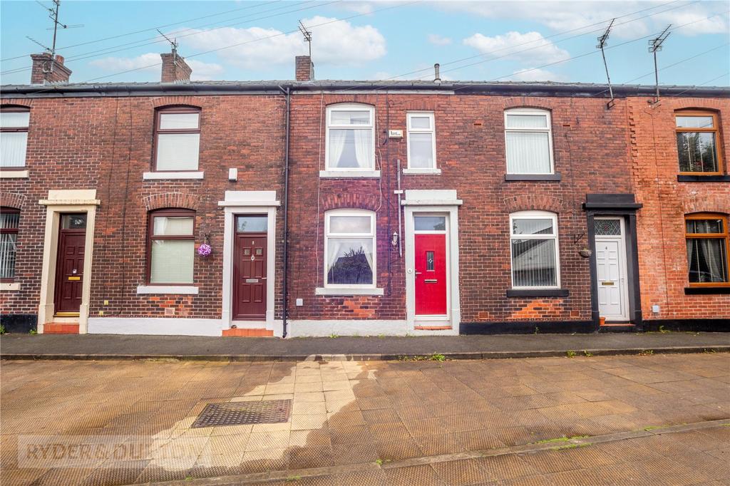 Kenworthy Terrace, Newbold, Rochdale, Greater Manchester, OL16 3 bed ...