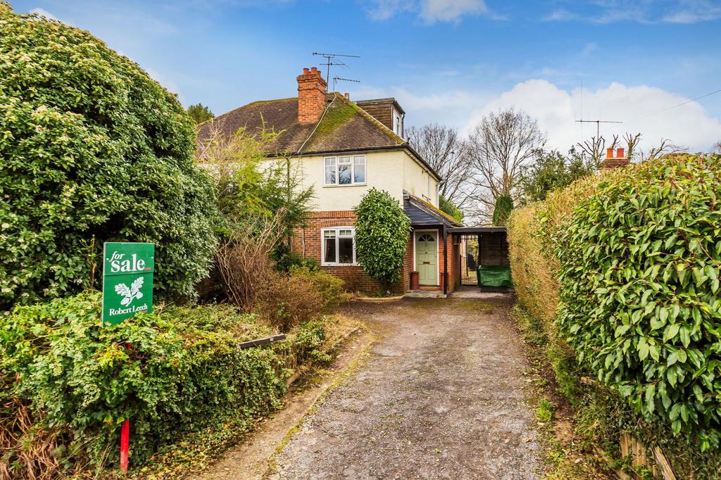 West Street, Lingfield RH7 3 bed semi-detached house - £475,000