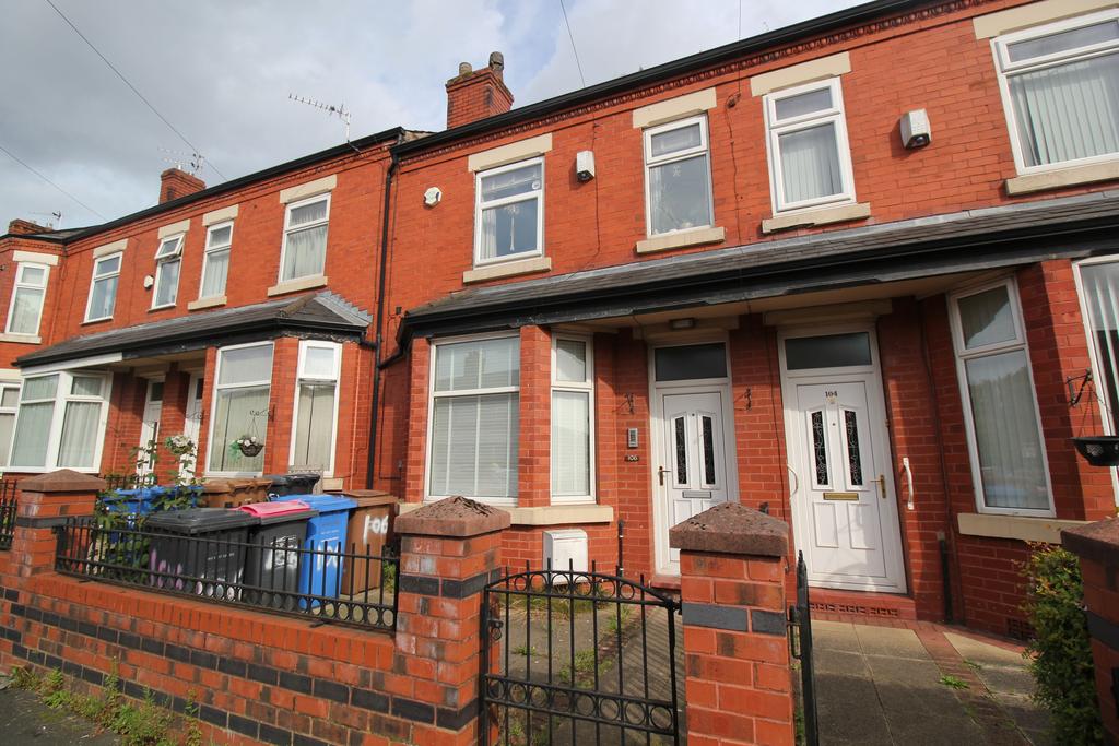 Tootal Drive, Salford 4 bed terraced house - £240,000