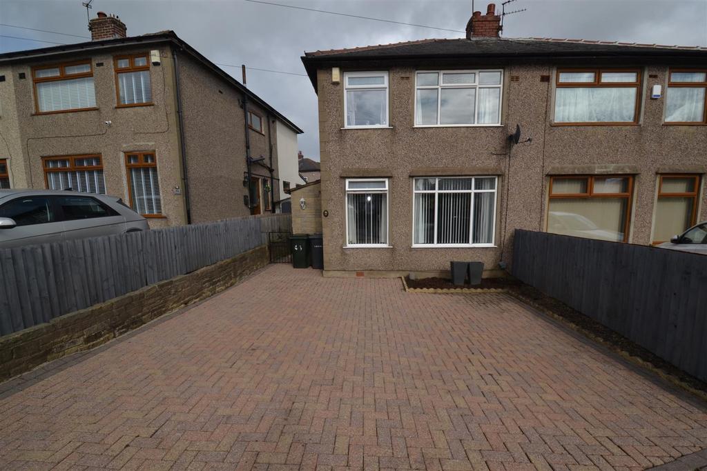 Beech Road, Odsal, Bradford 3 bed semi-detached house - £149,950