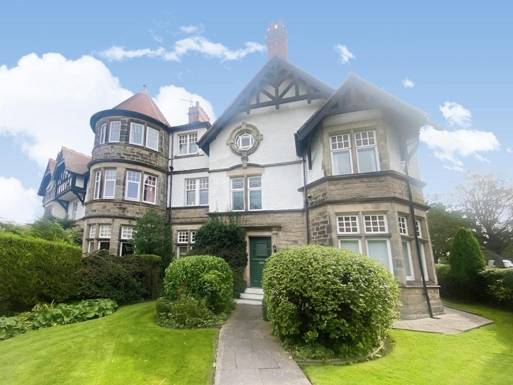 Grove Park Terrace, Harrogate, HG1 4BW 2 bed apartment - £950 pcm (£219 pw)
