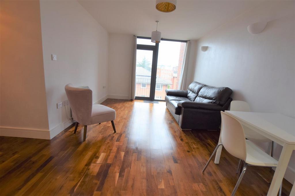 The Symphony, Stowell Street 1 bed apartment - £825 pcm (£190 pw)