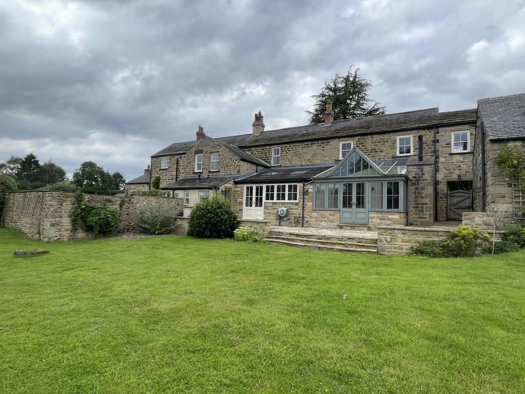 Wetherby Road, Sicklinghall, Near... 4 bed detached house - £3,250 pcm ...