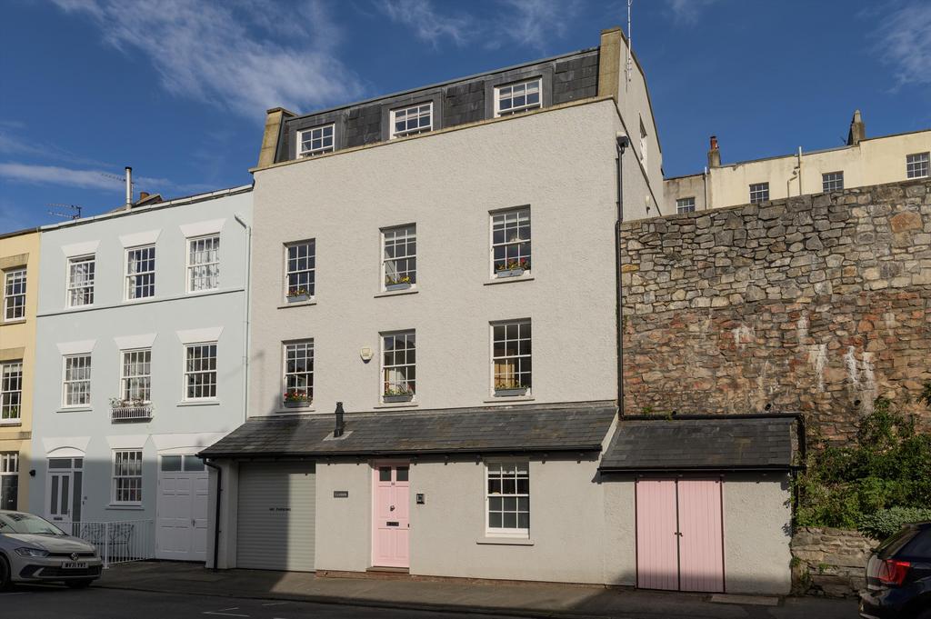 Princess Victoria Street, Clifton, Bristol, BS8 4 bed terraced house ...