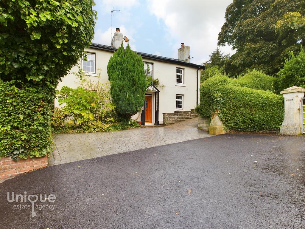 Smithy Lane, Preesall... 4 bed link detached house - £349,000
