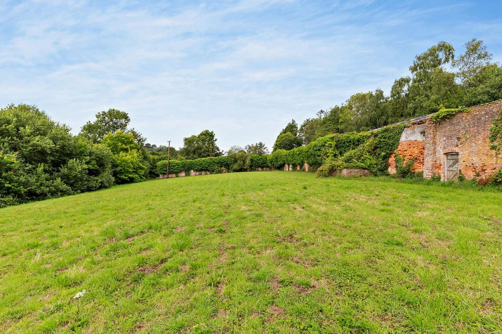 Moditonham, Cornwall 8 bed detached house - £1,500,000